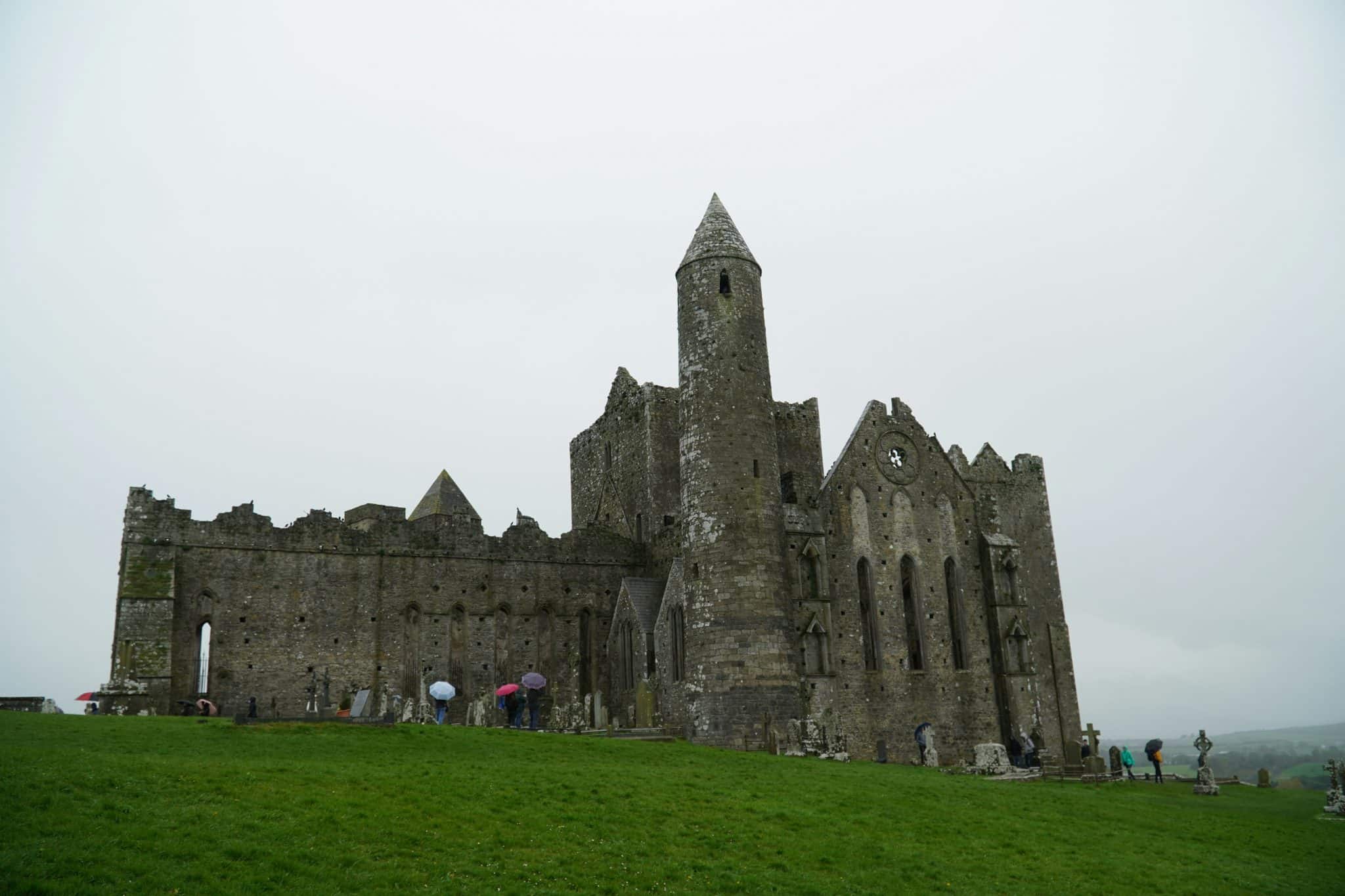 What is the Oldest Castle in Ireland? - Juniper Tours
